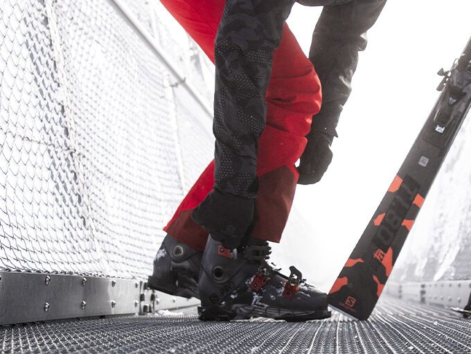 How to determine the right ski boot sole length | INTERSPORT Rent