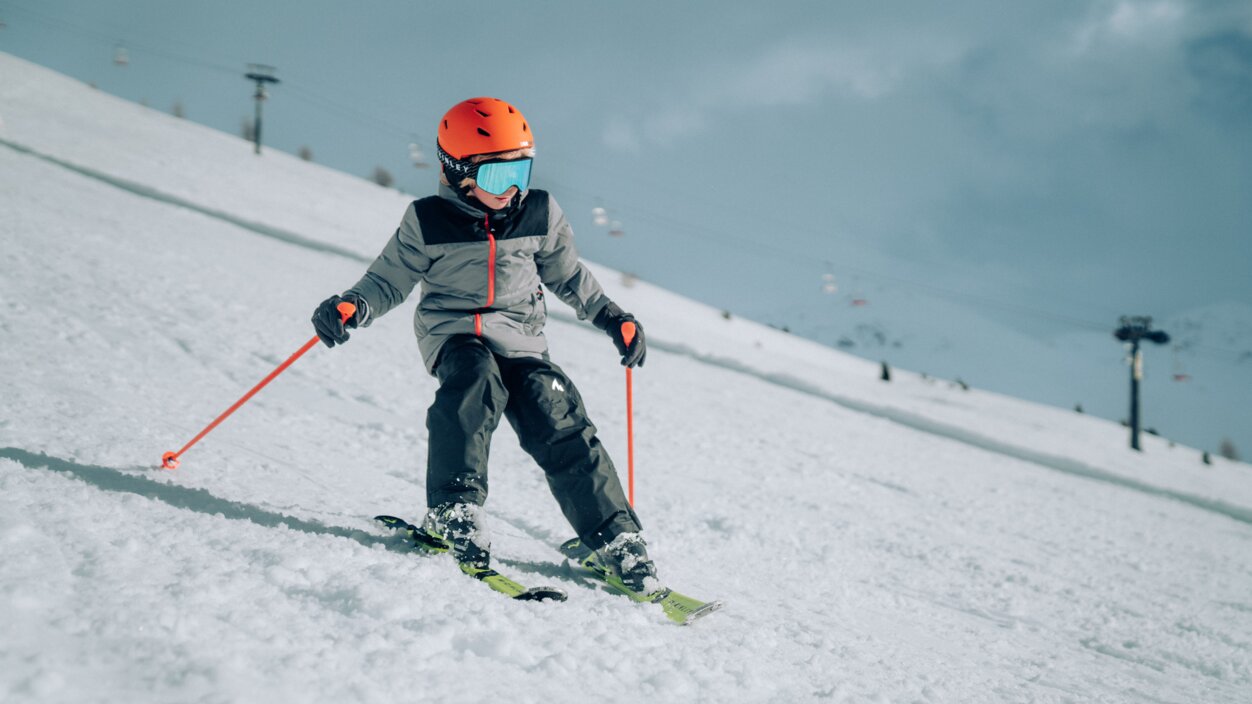 The right ski boot size for kids | INTERSPORT Rent
