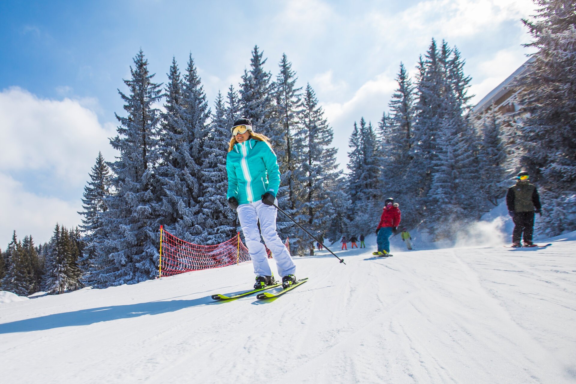 Skiing & ski rental in Courchevel | INTERSPORT Rent