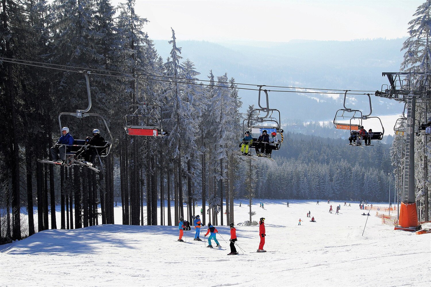 Skiing & ski rental in the Czech Republic | INTERSPORT Rent
