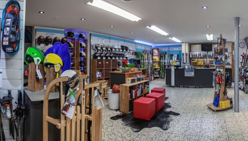 Ski rental in Zermatt – experience Matterhorn | INTERSPORT Rent