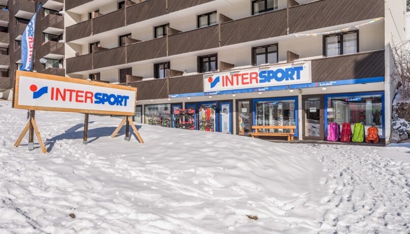 Skiing & ski rental in Flaine | INTERSPORT Rent